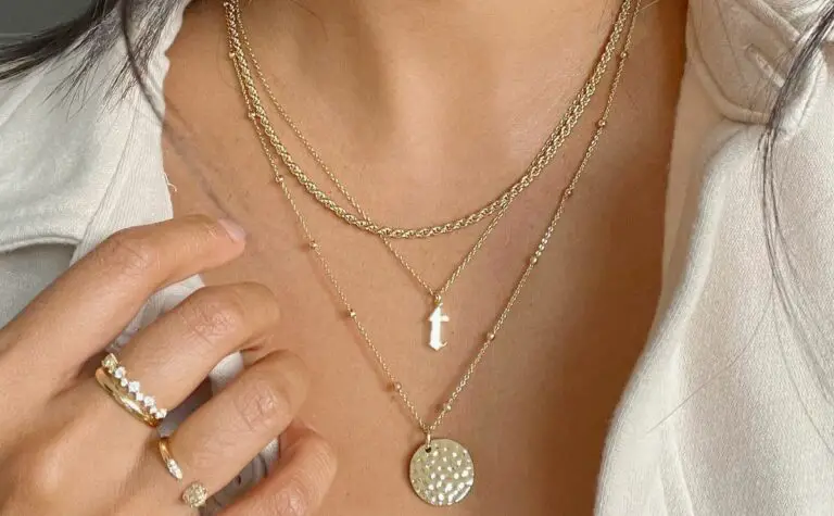 The 9 Best Waterproof Gold Jewelry Brands (Tarnish Free)